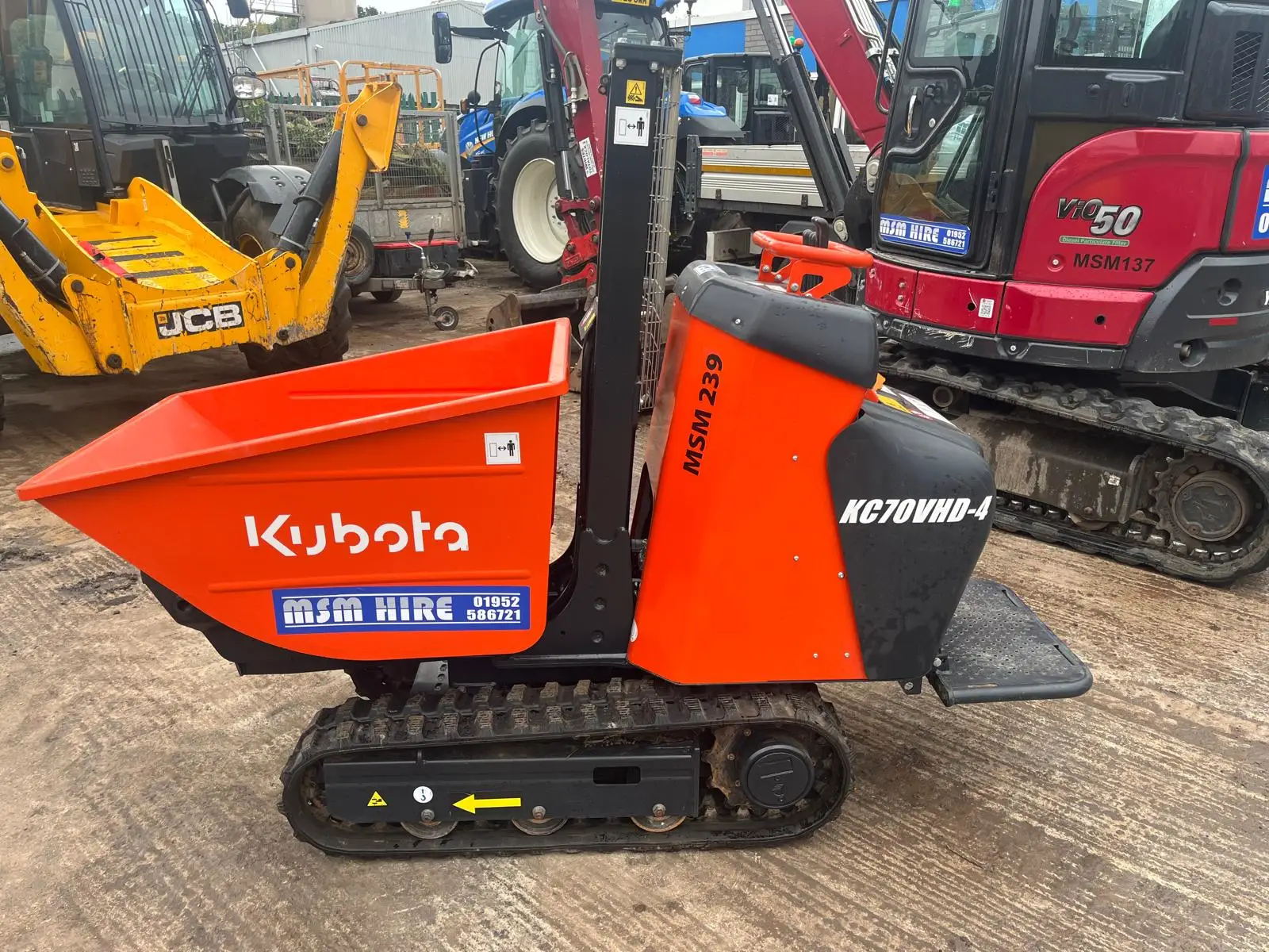 Power Barrow/ Tracked Dumper Hire - MSM Hire